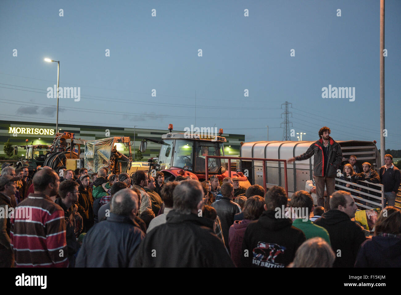 Queue outside morrisons supermarket hi-res stock photography and images ...