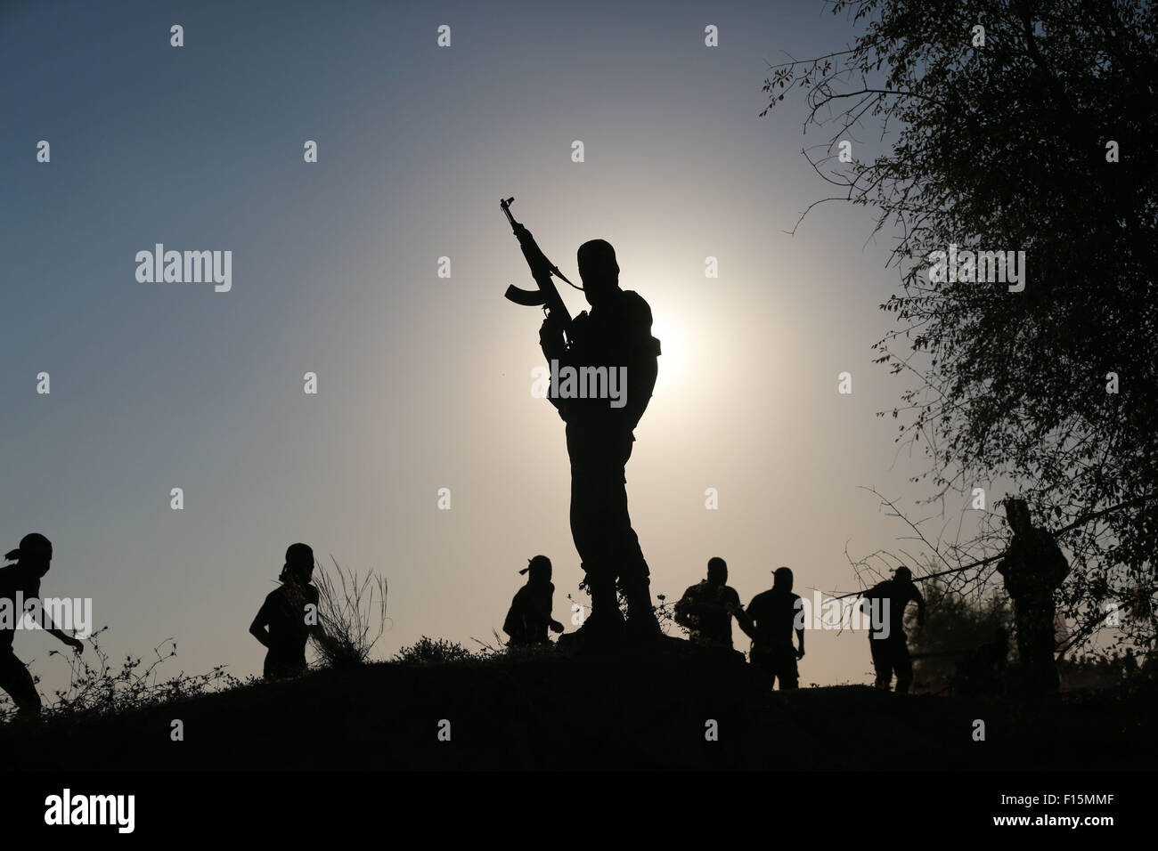 Al mujahideen hi-res stock photography and images - Alamy