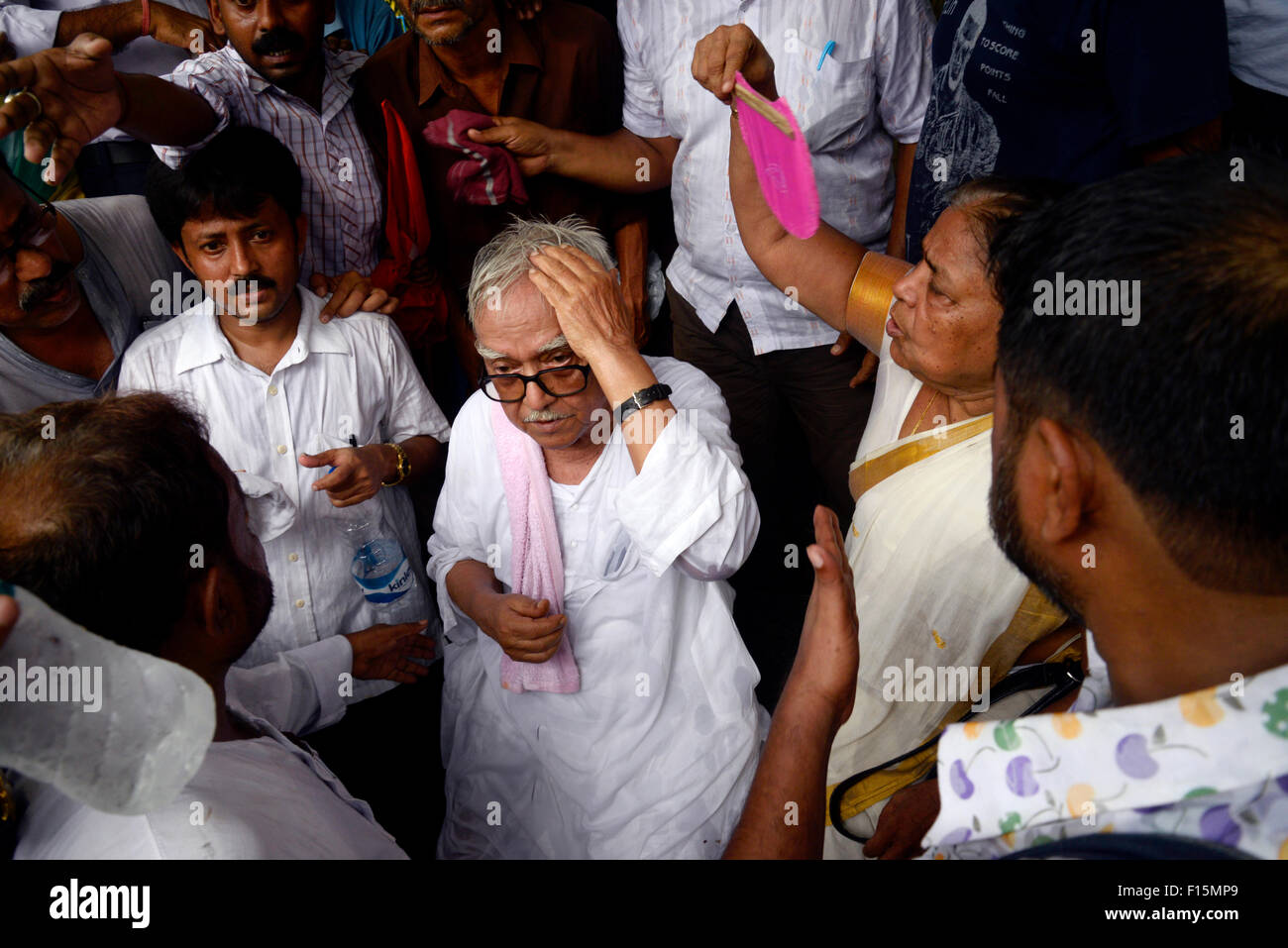 Biman basu hi-res stock photography and images - Alamy