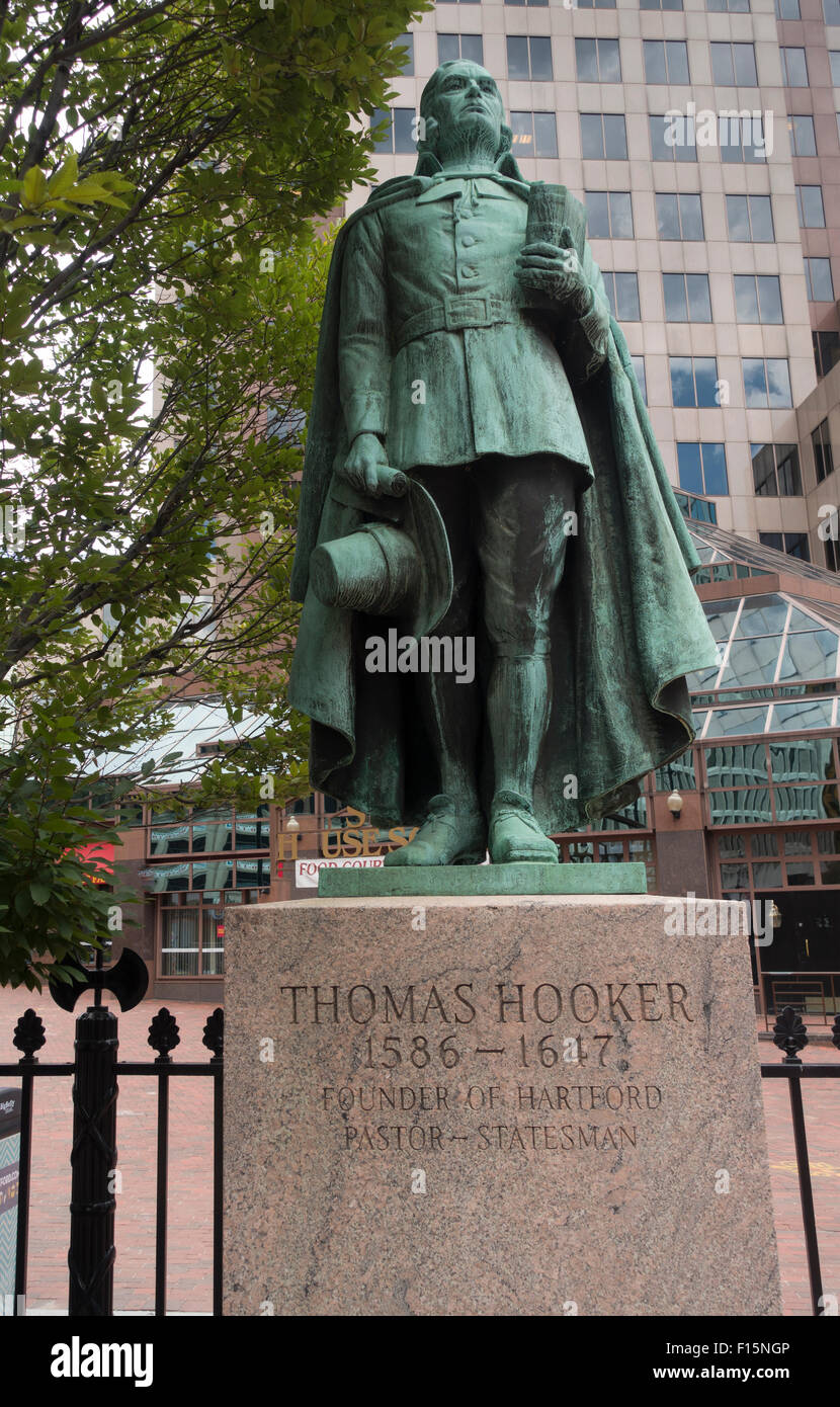 Thomas Hooker statue in Hartford CT Stock Photo - Alamy