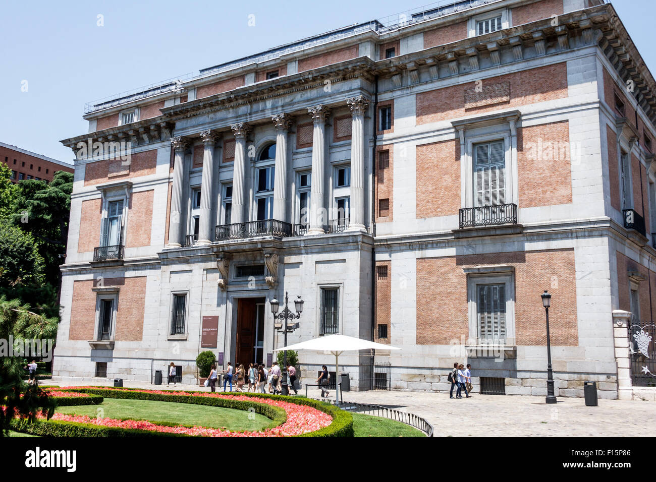 Prado museum madrid exterior hi-res stock photography and images - Alamy