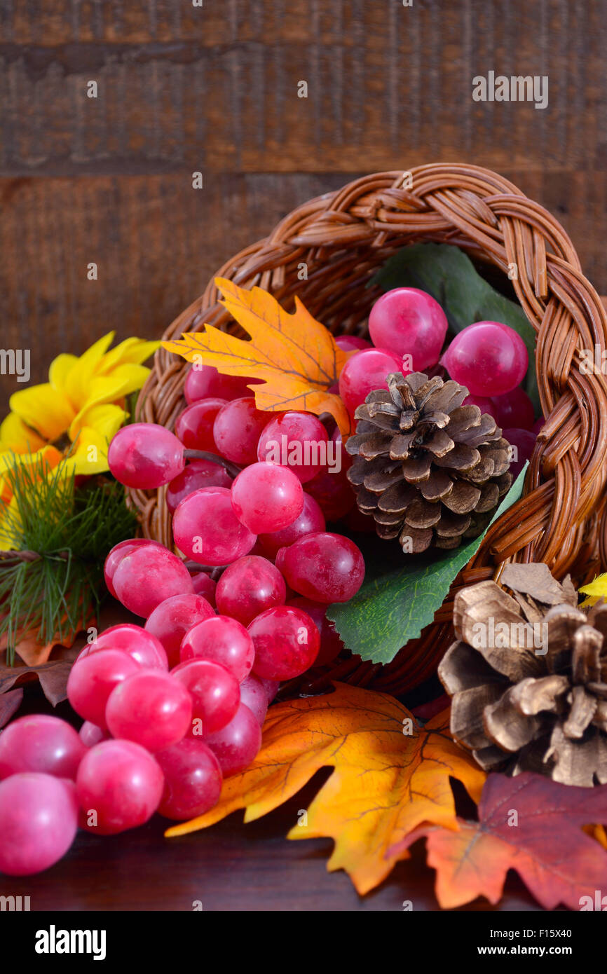 Autumn background with traditional Thanksgiving cornucopia on dark wood ...