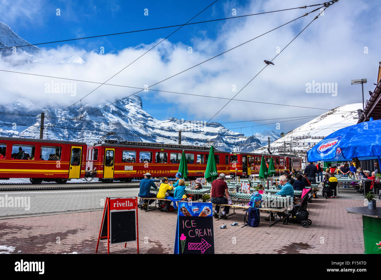 Views from our trip to the Jungfraujoch and Sphinx Observatory via ...