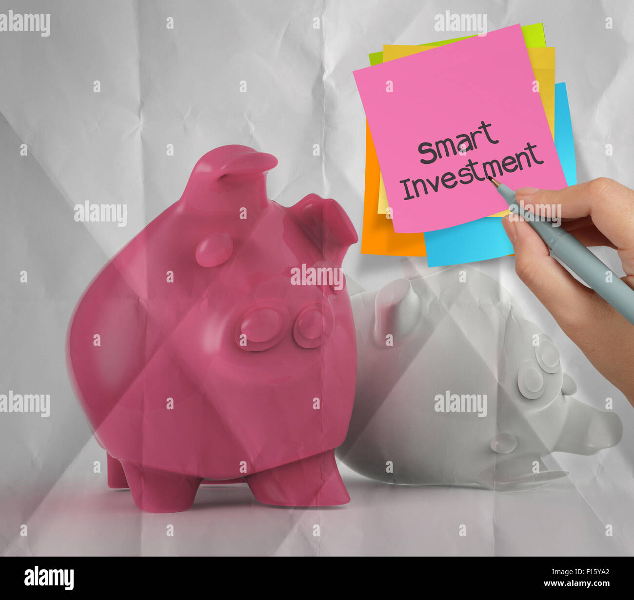 smart investment sticky note on piggy bank 3d standing another fall as ...
