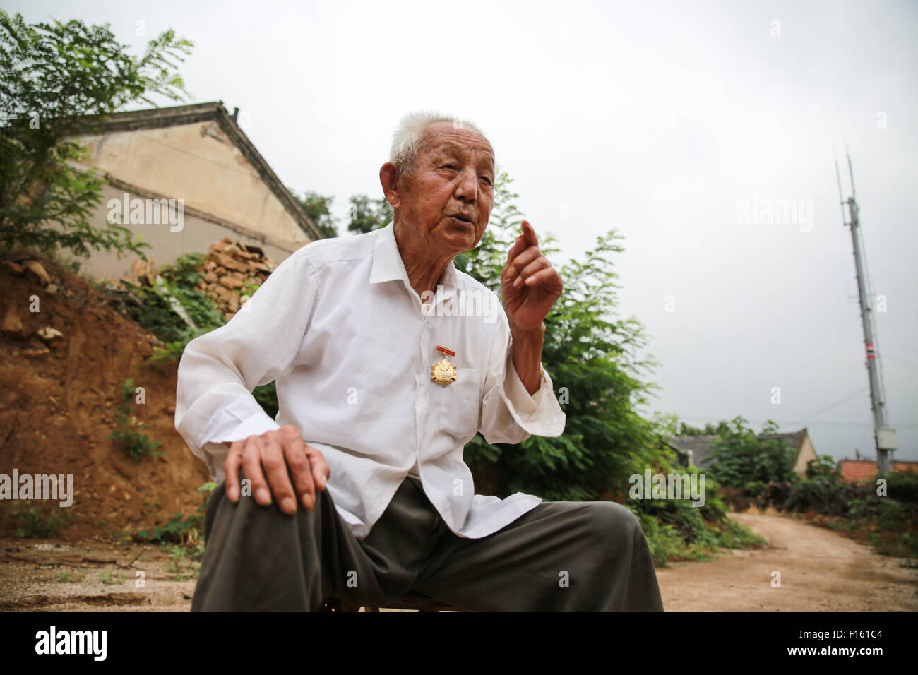 Daze village hi-res stock photography and images - Alamy