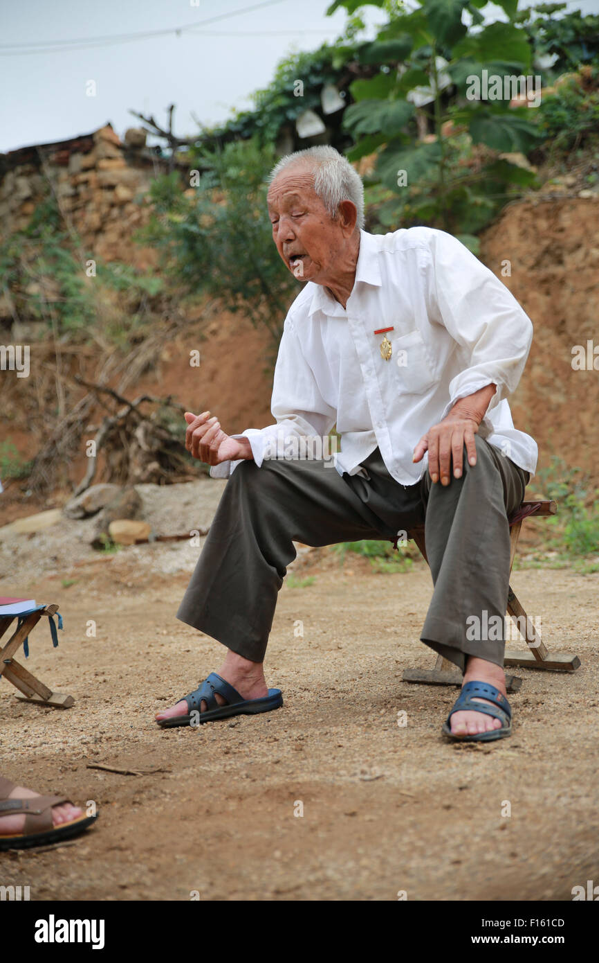 Daze village hi-res stock photography and images - Alamy