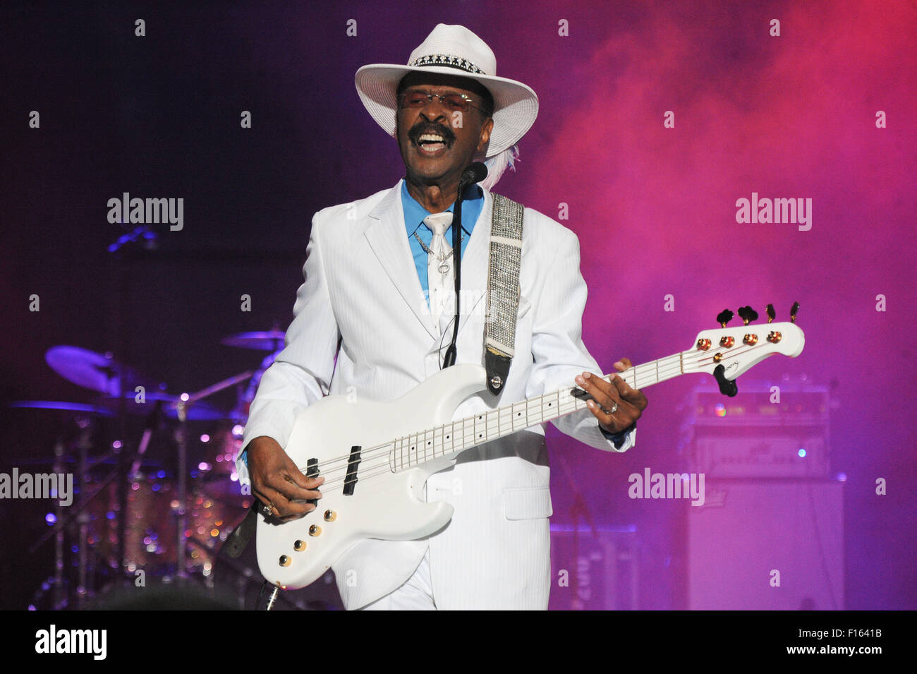 Philadelphia, Pennsylvania, USA. 27th Aug, 2015. Legendary bass ...