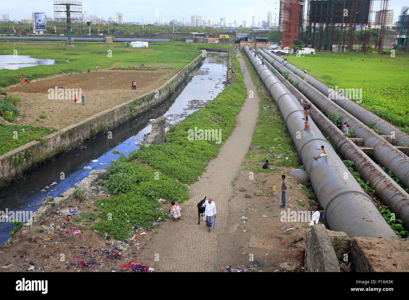 New water pipelines india hi-res stock photography and images - Alamy