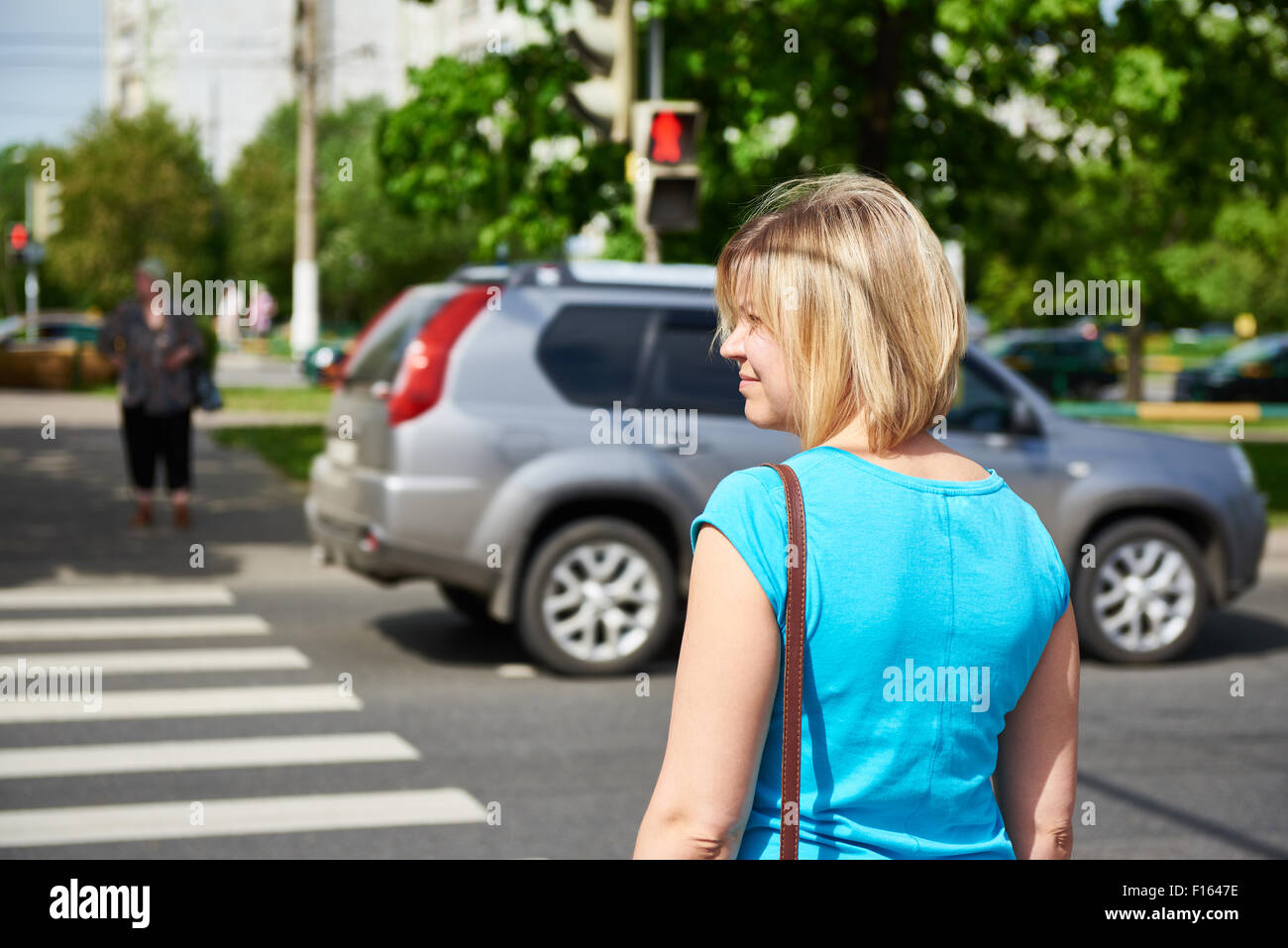 Woman traffic lights hi-res stock photography and images - Alamy