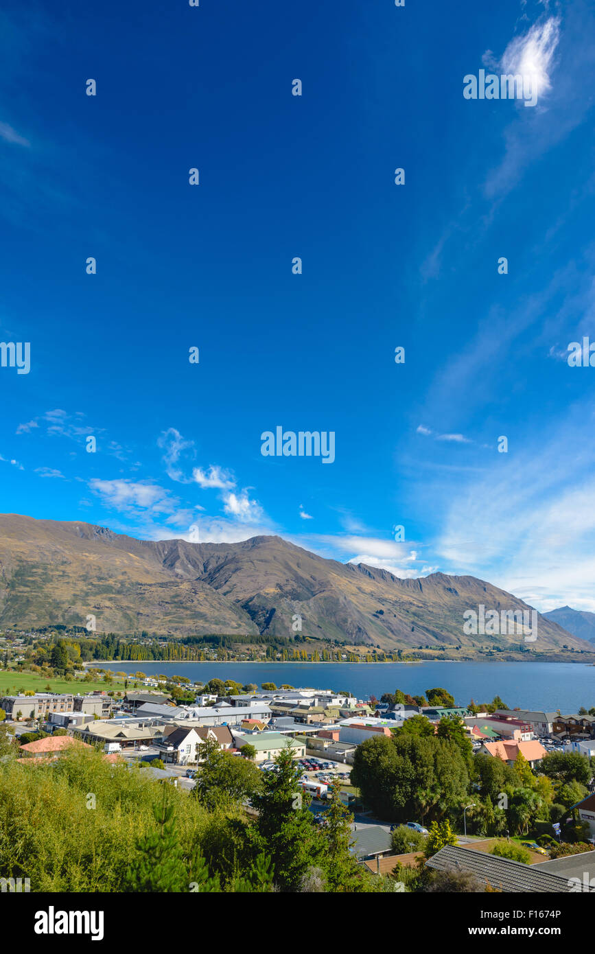 Elevated view of Lake Wanaka and Wanaka Town with blue sky Stock Photo ...