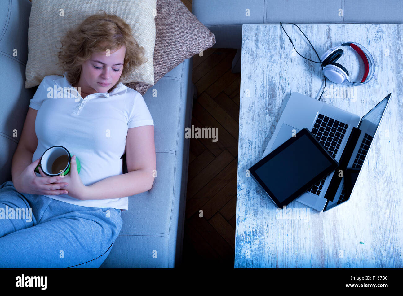 Woman fall asleep sofa hi-res stock photography and images - Alamy