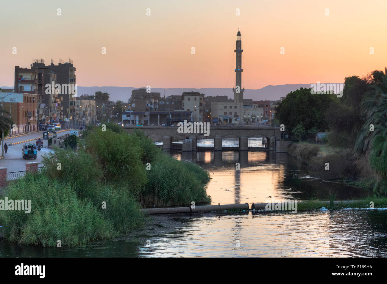Nile river valley hi-res stock photography and images - Alamy
