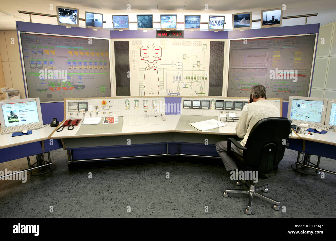 Blast furnace a control room hi-res stock photography and images - Alamy