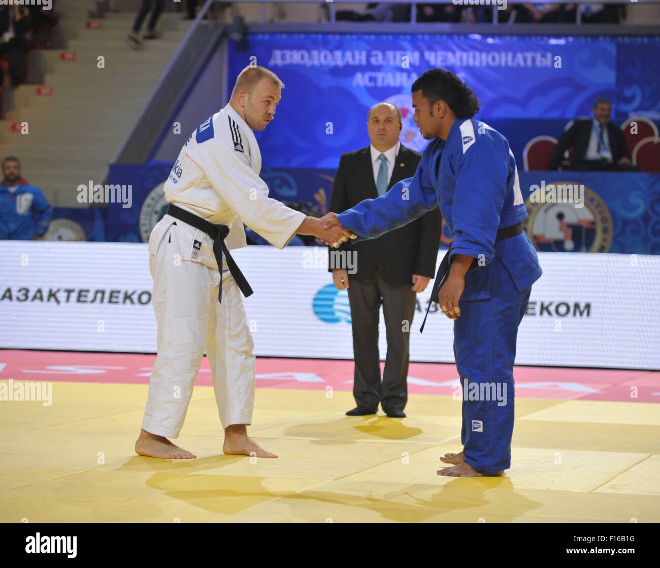Czech Republic's Alexandr Jurecka, left, receives congratulations from ...