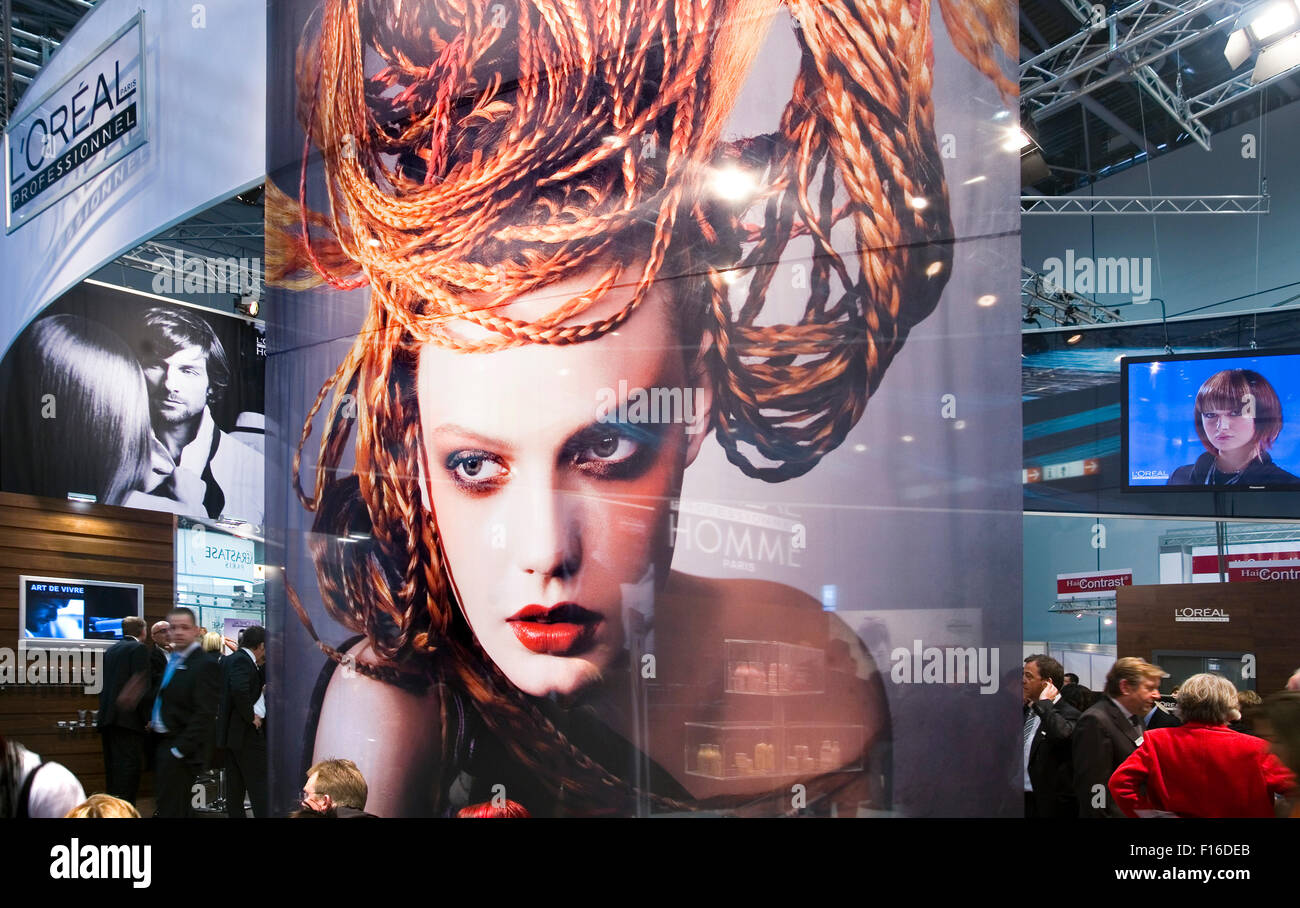 With loreal models hi-res stock photography and images - Alamy