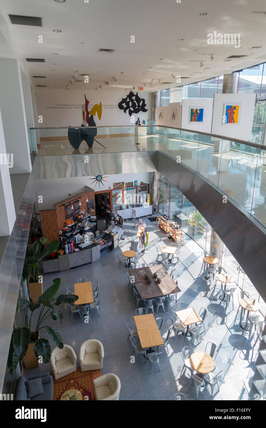 Hartford Public library downtown CT Stock Photo - Alamy