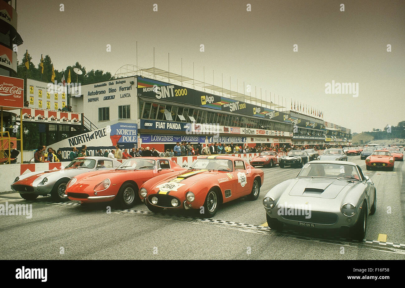 Start of 1960's GT Ferrari race at the Ferrari 40th anniversary ...