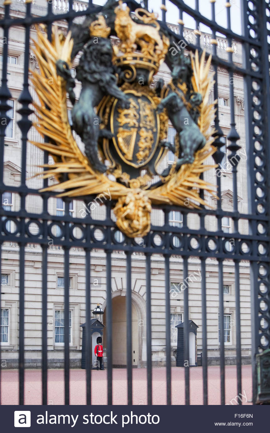 British Royal Guard Stock Photos & British Royal Guard Stock Images - Alamy