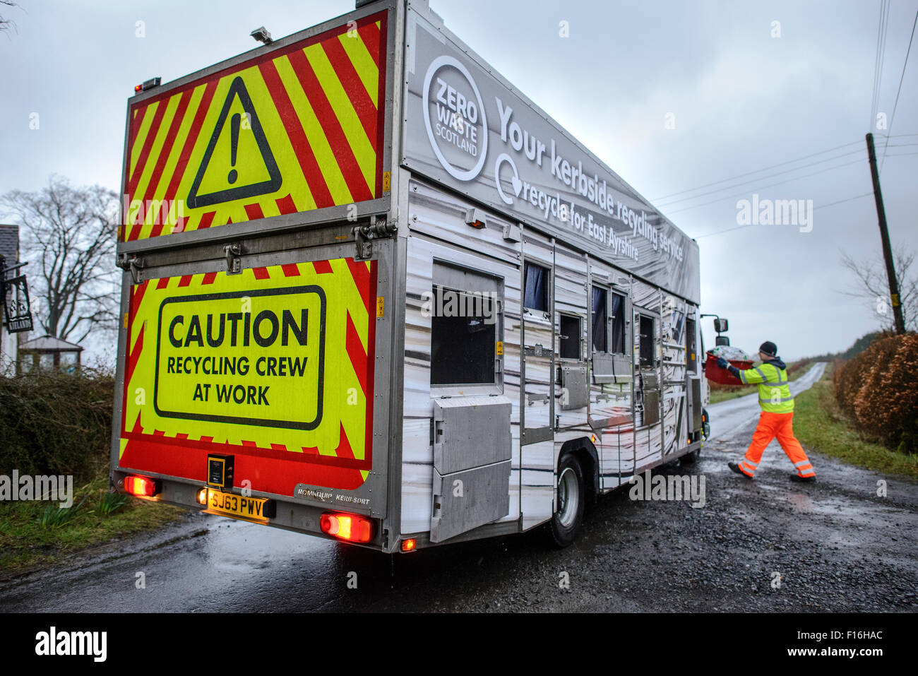 Waste collection lorry hi-res stock photography and images - Alamy