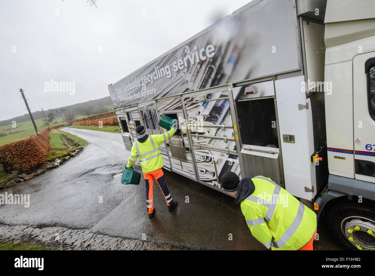 Kerbside lorry hi-res stock photography and images - Alamy