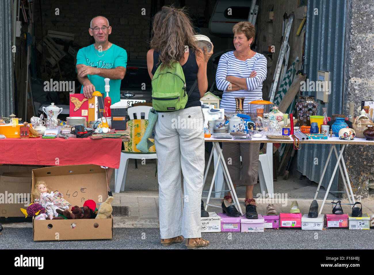 Brocante france hi-res stock photography and images - Alamy