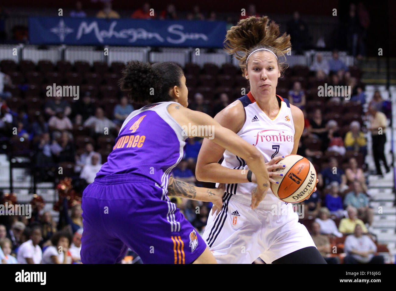 Candice dupree hi-res stock photography and images - Alamy