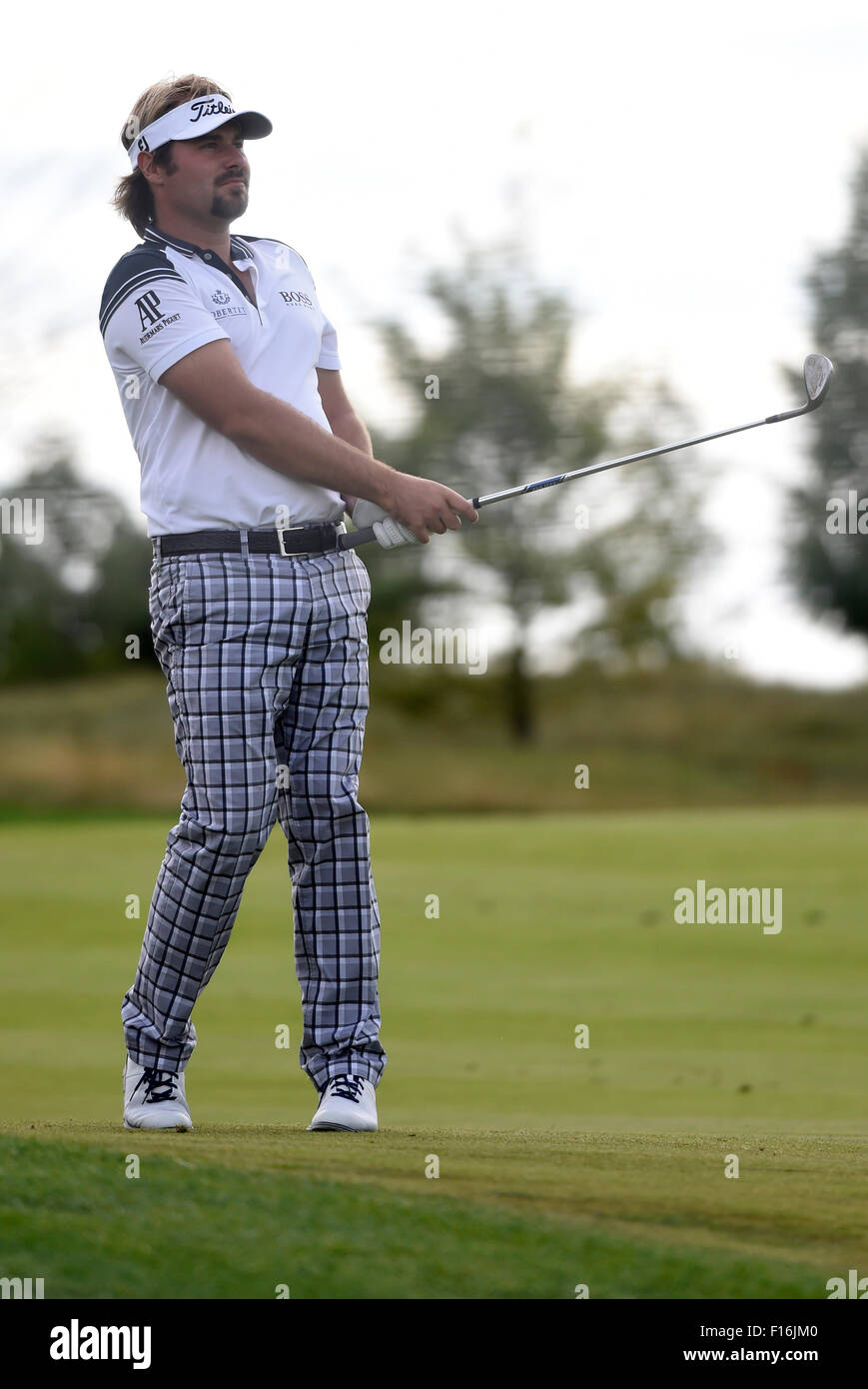 Victor dubuisson of france hi-res stock photography and images - Alamy