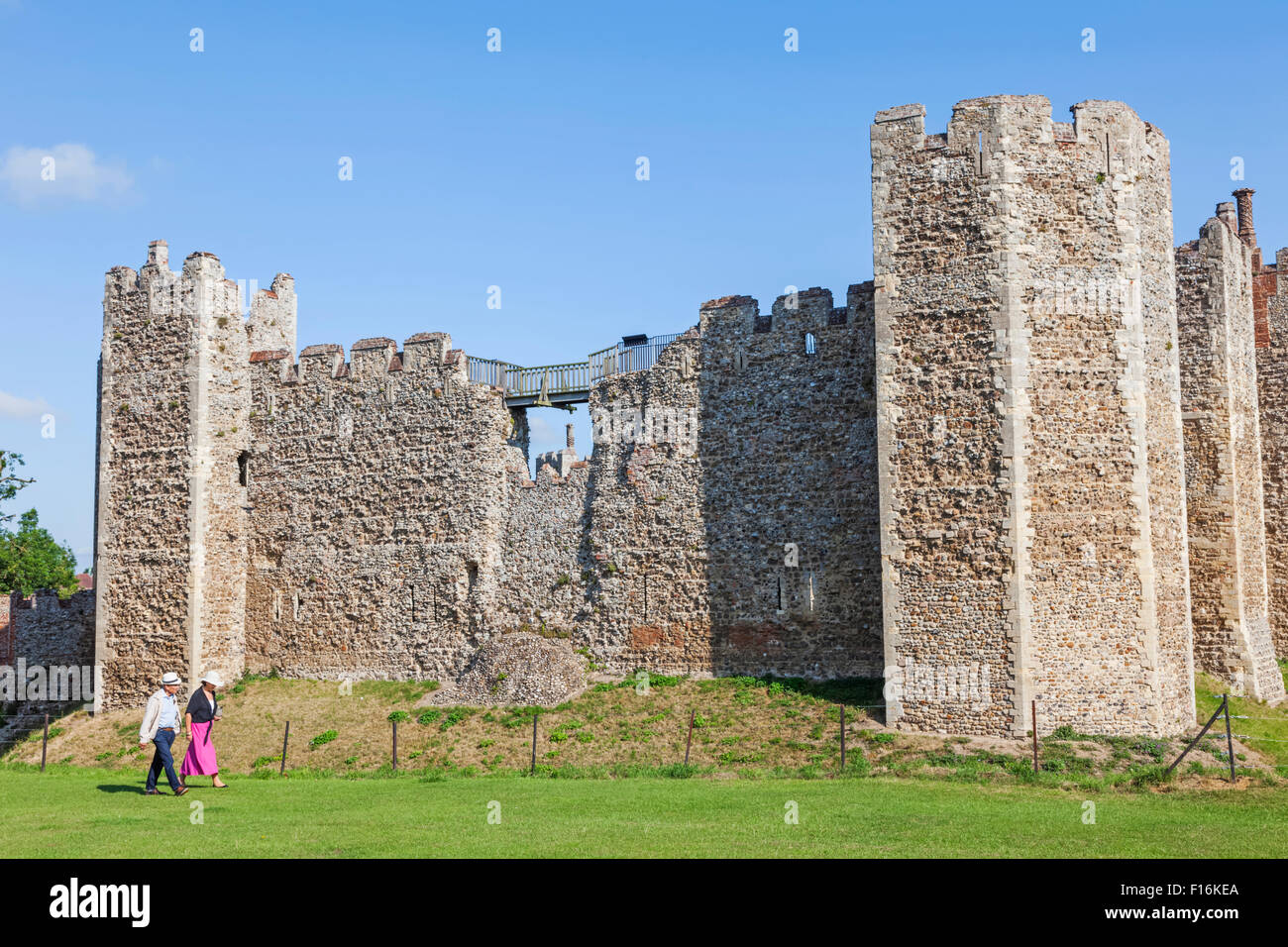 Framlingham castles hi-res stock photography and images - Alamy