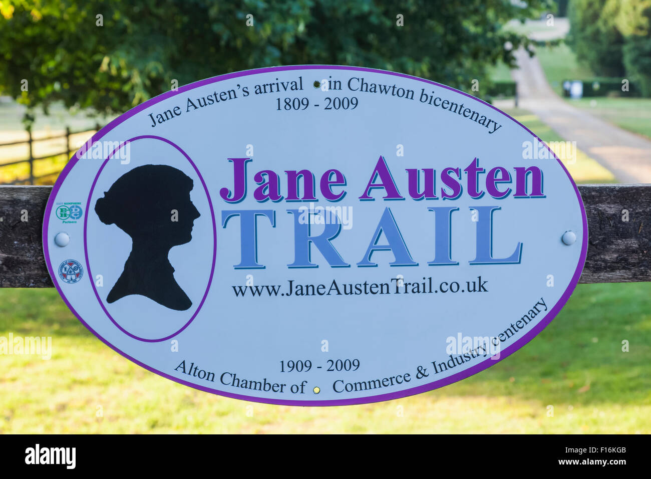Jane austen trail sign hi-res stock photography and images - Alamy