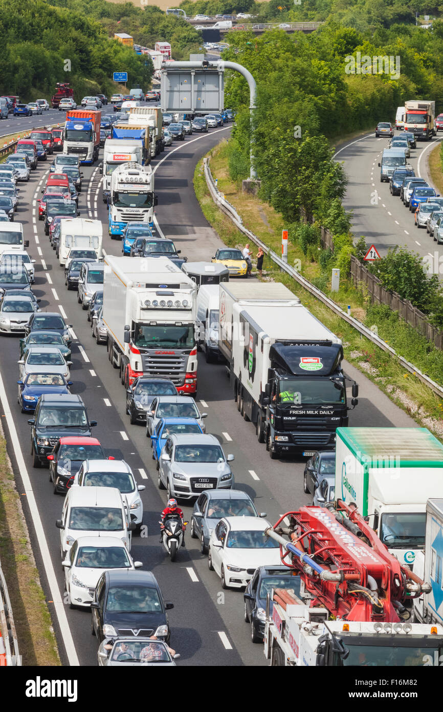 Motorway traffic uk hi-res stock photography and images - Alamy