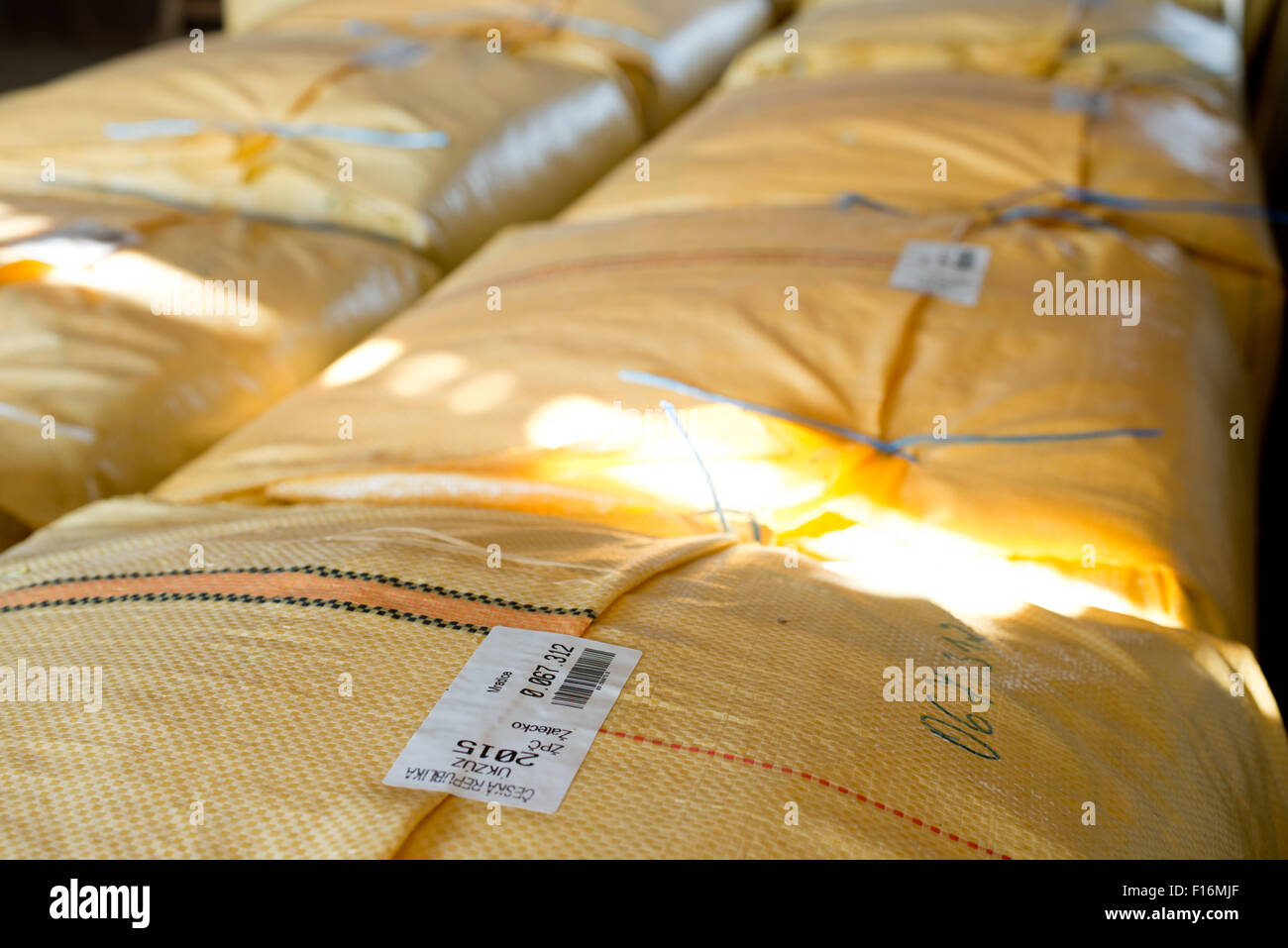 Sack of hops hi-res stock photography and images - Alamy