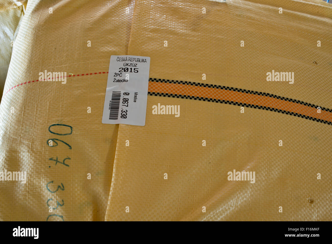 Sack of hops hi-res stock photography and images - Alamy