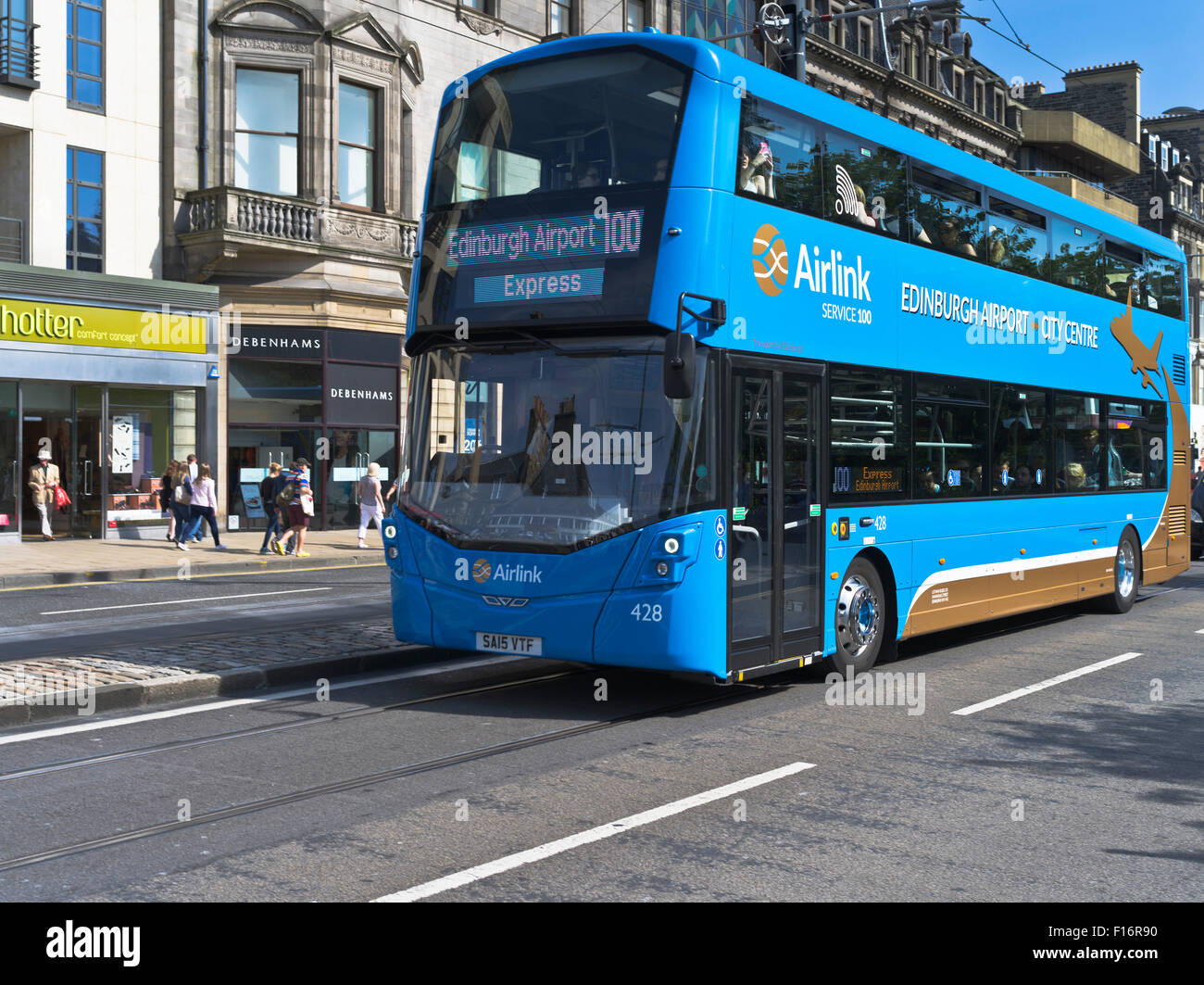 dh PRINCES STREET EDINBURGH City Centre Edinburgh Airport Express bus ...