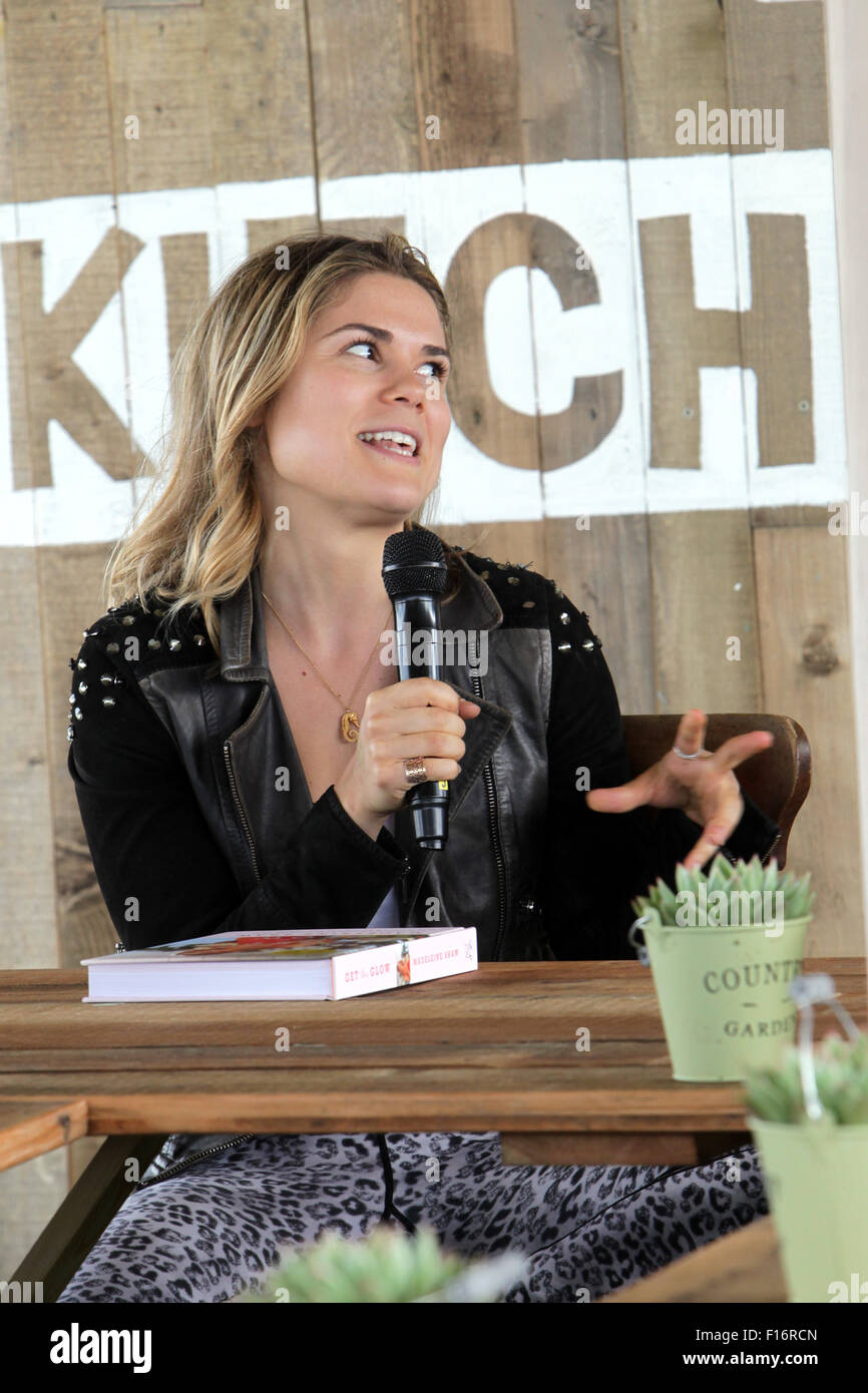 Alex shaw hi-res stock photography and images - Alamy