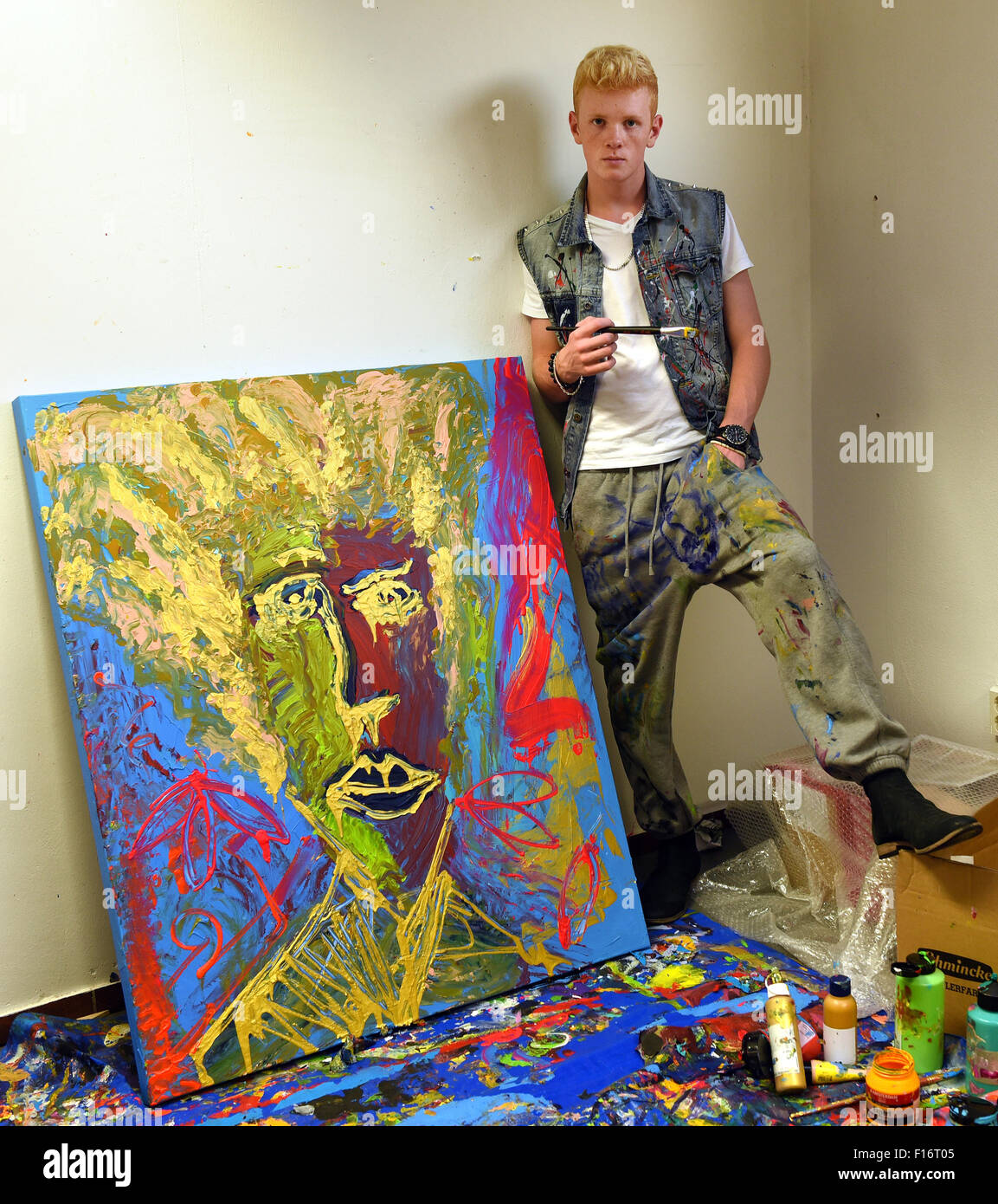 dpa-Exclusive ? Artist Leon Loewentraut poses next to one of his ...