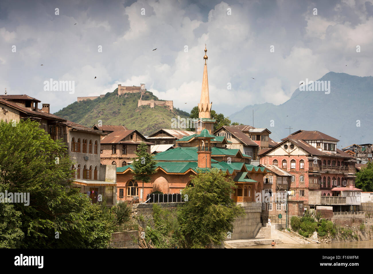 India Jammu And Kashmir Srinagar Historic New Mosque And Old