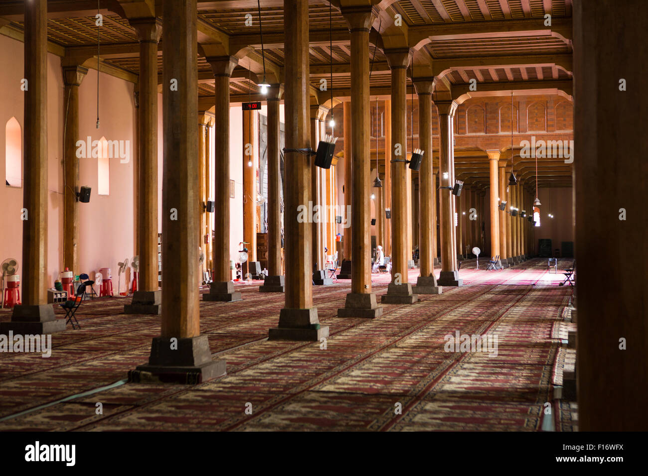 Interior view of the jama masjid mosque High Resolution Stock ...