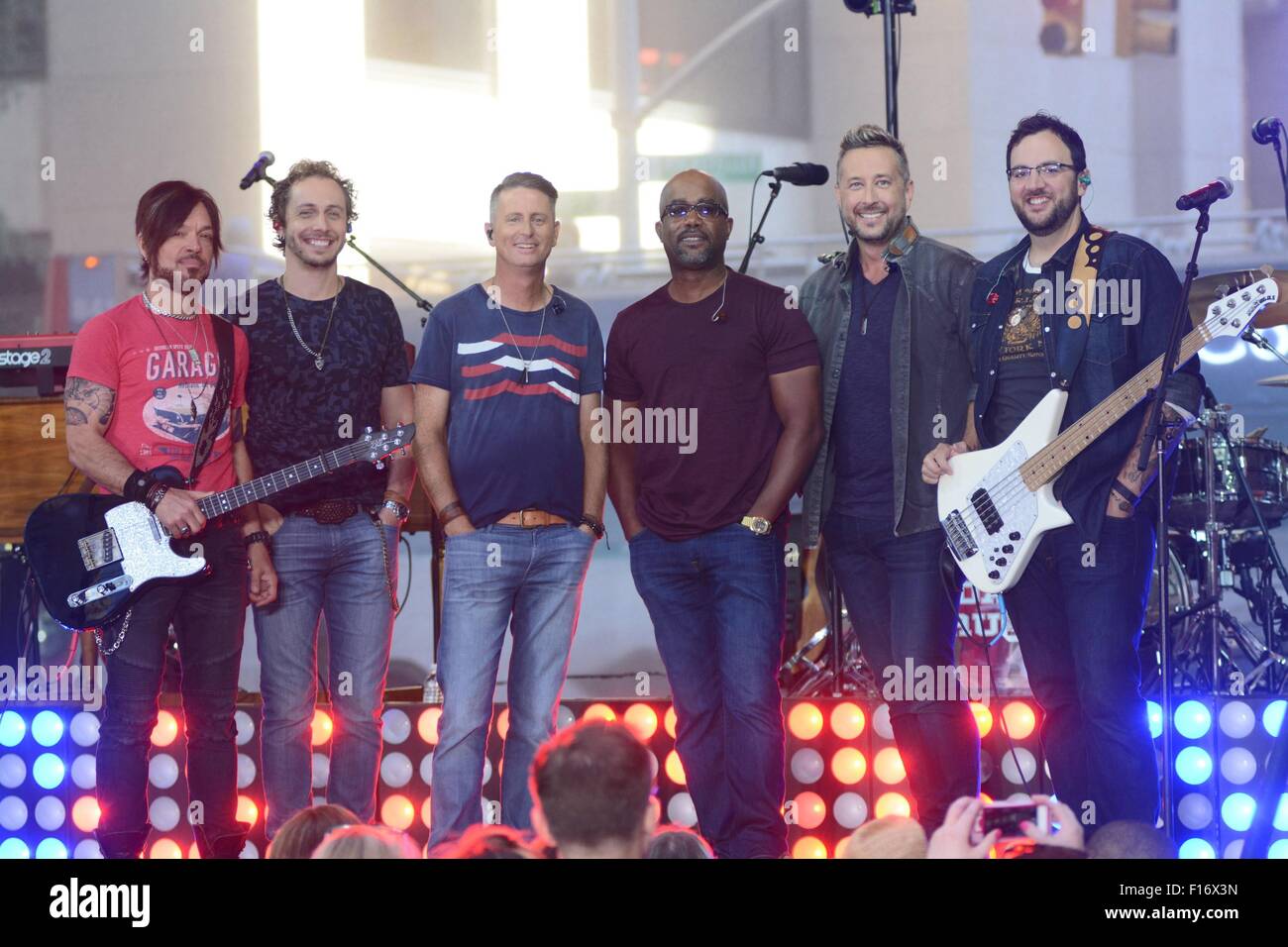 New York, NY, USA. 28th Aug, 2015. Darius Rucker and band on stage for ...