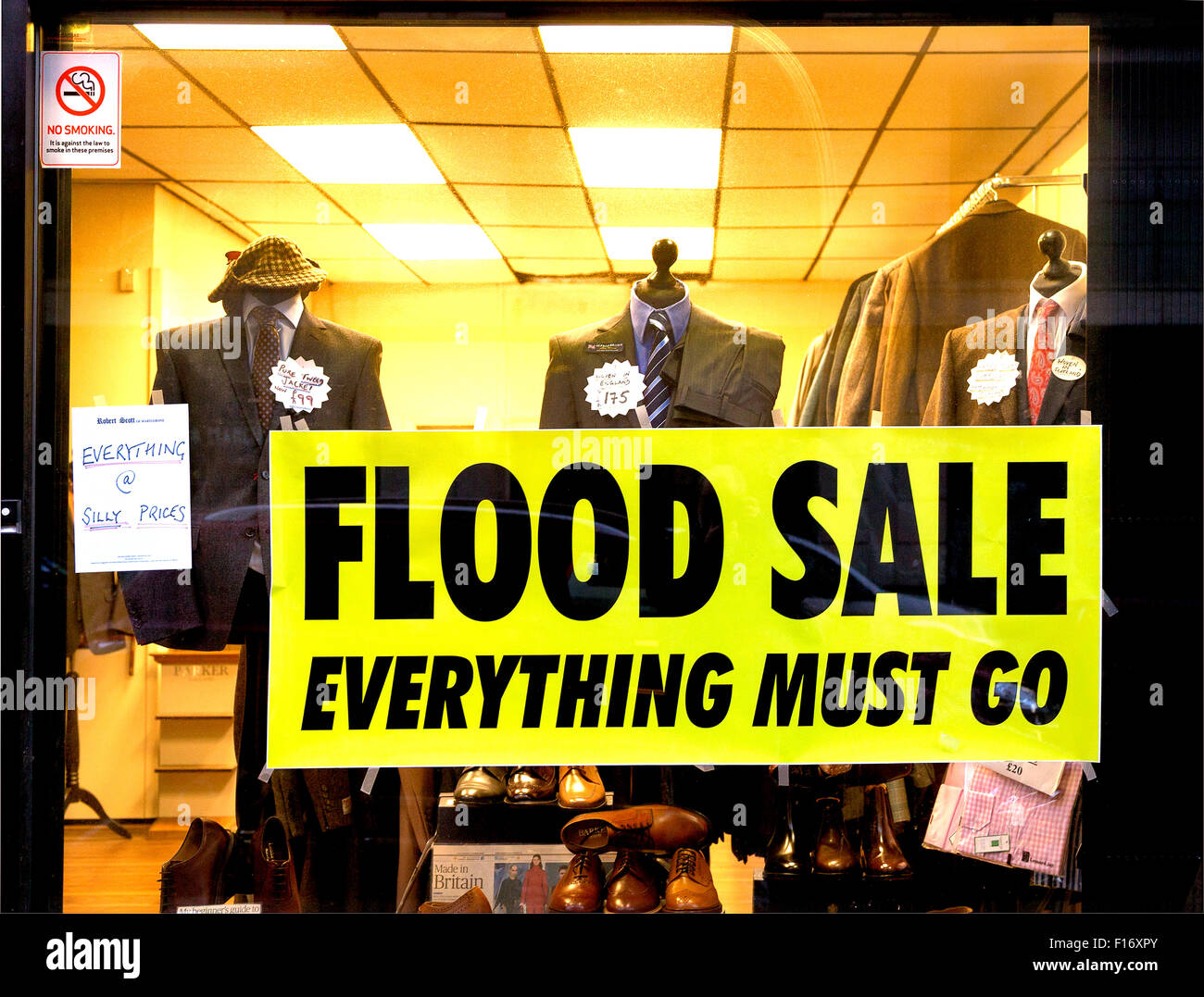 Tailor shop sign hi-res stock photography and images - Alamy