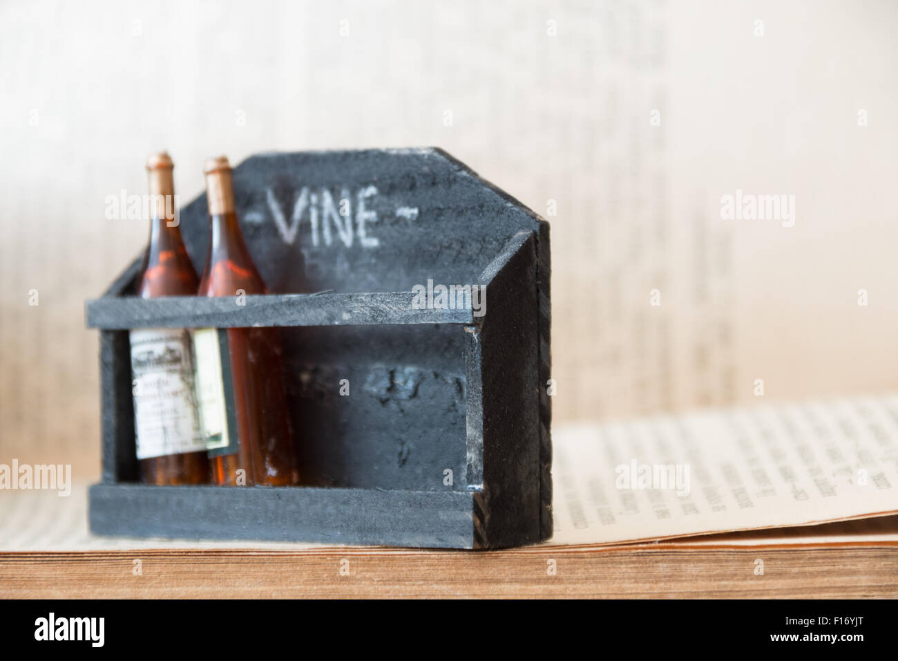 Wine. Word wine, written in chalk and bottles Stock Photo - Alamy