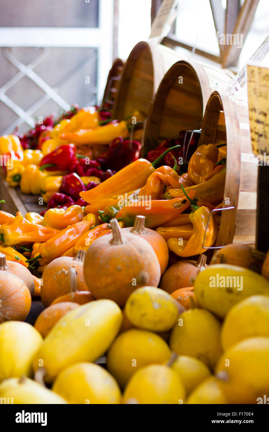 Fall produce at a farmers market Stock Photo - Alamy