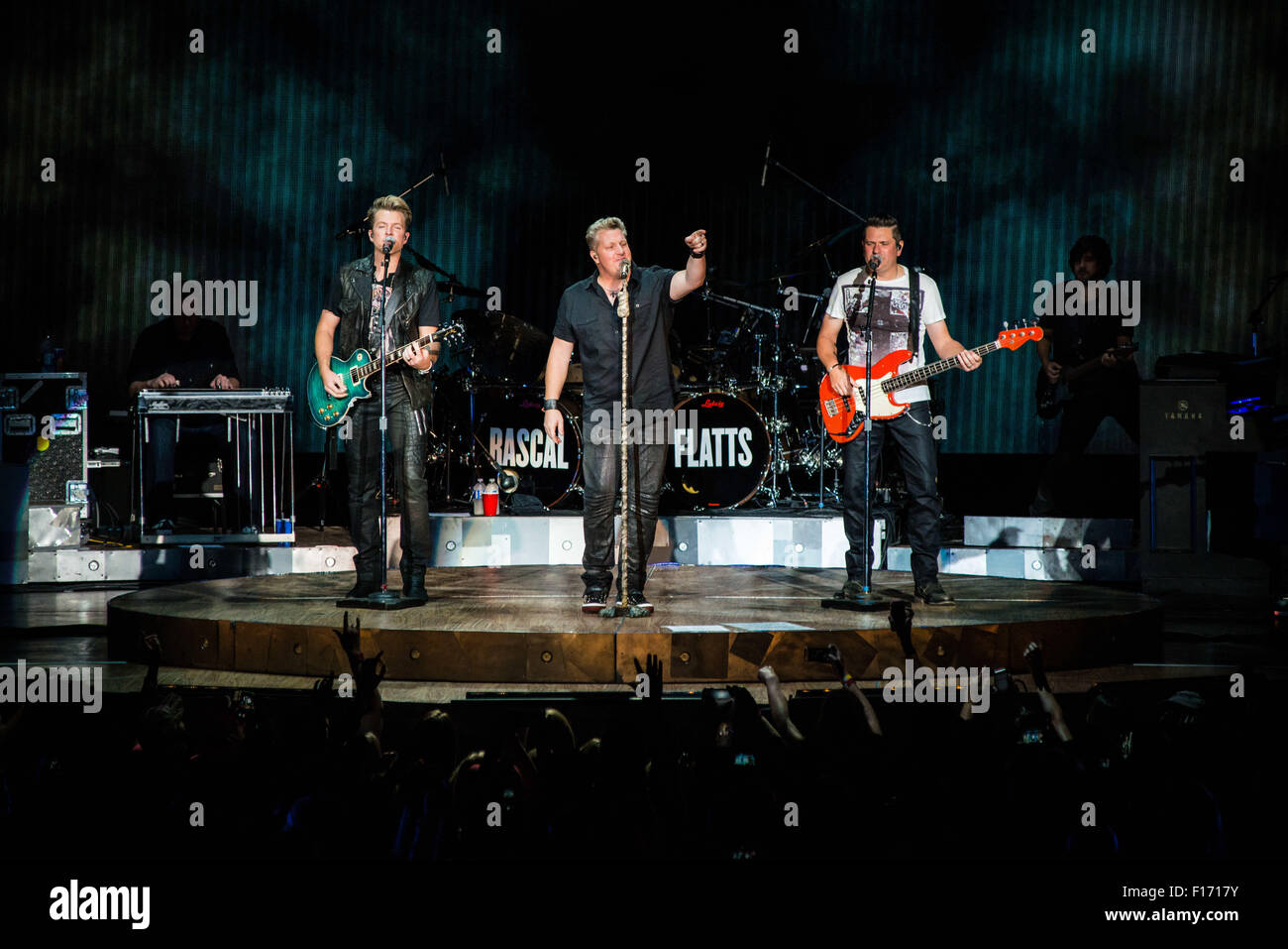 Rascal flatts hi-res stock photography and images - Alamy