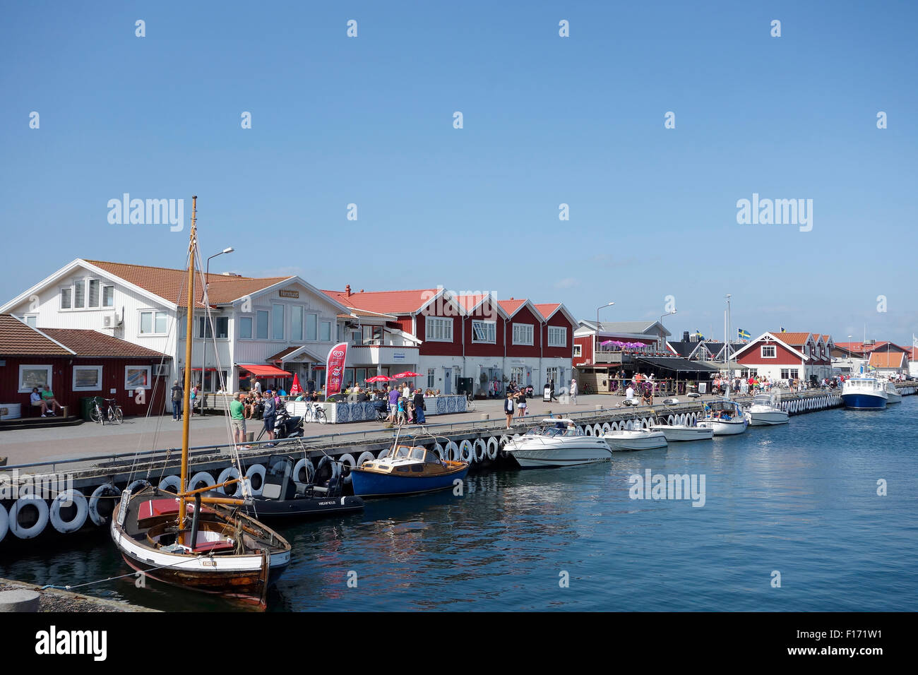 Hono island hi-res stock photography and images - Alamy