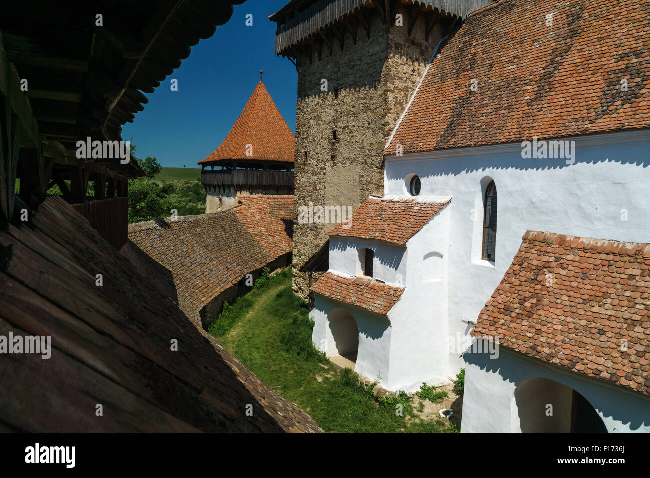 Inside court yard hi-res stock photography and images - Alamy
