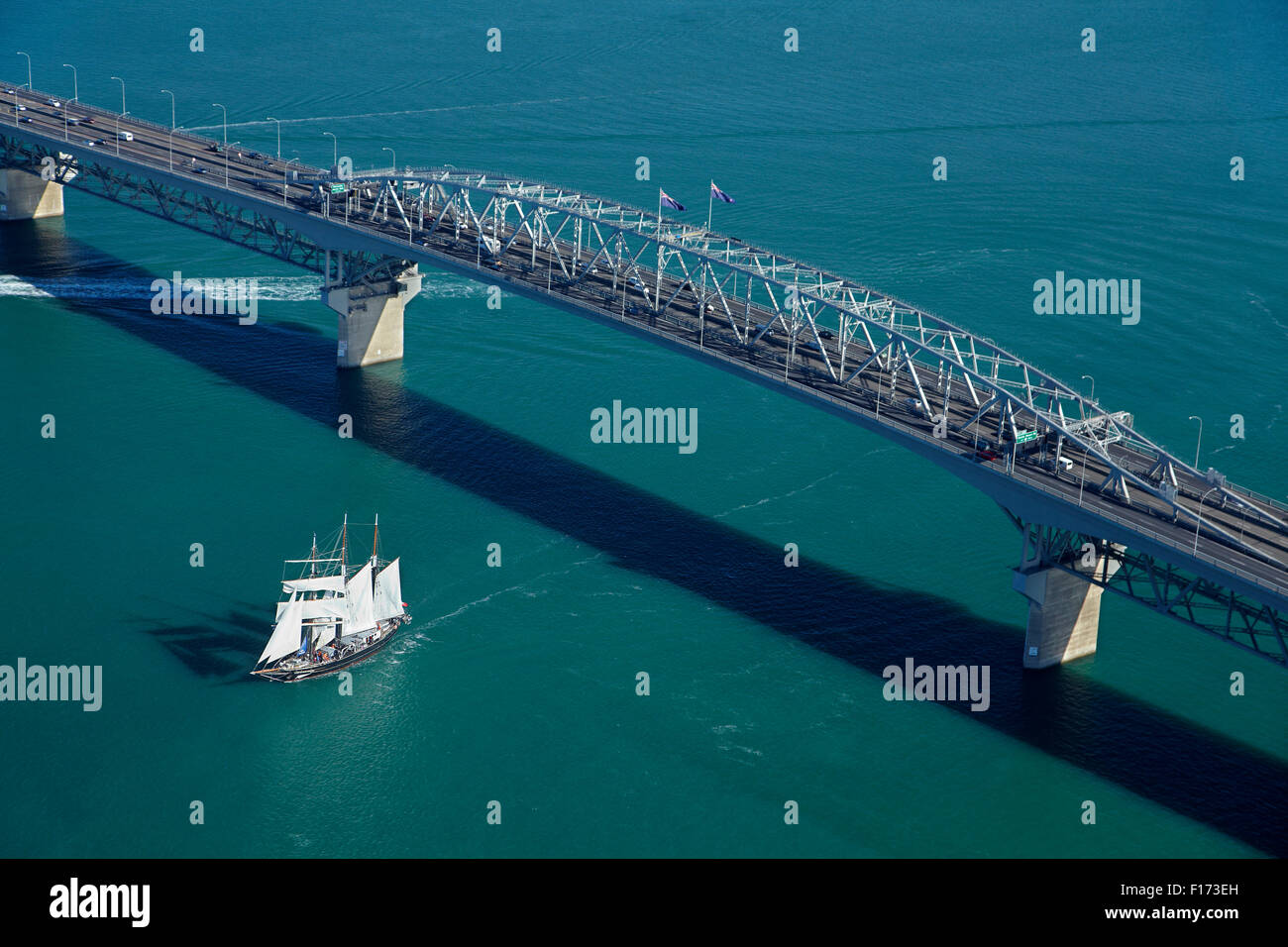 Spirit of New Zealand tall ship, and Auckland Harbour Bridge, Waitemata ...