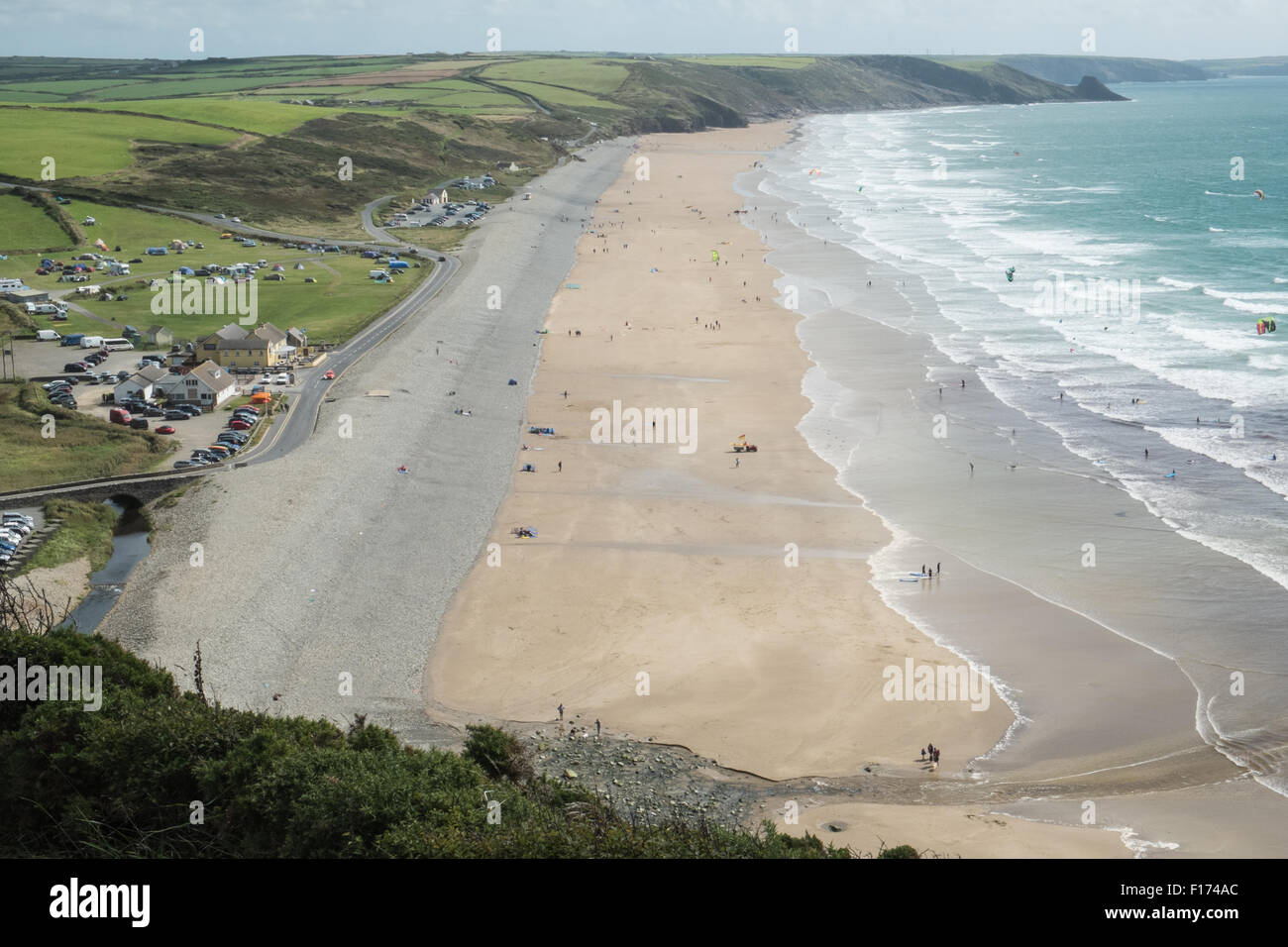 Newgale Beach, Pembrokeshire, Wales, UK. 28th Aug, 2015. UK Weather ...