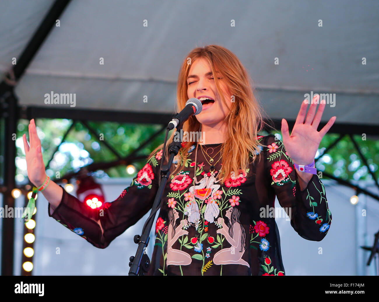 Laura Doggett - Summer stage - British Summertime Featuring: Laura ...