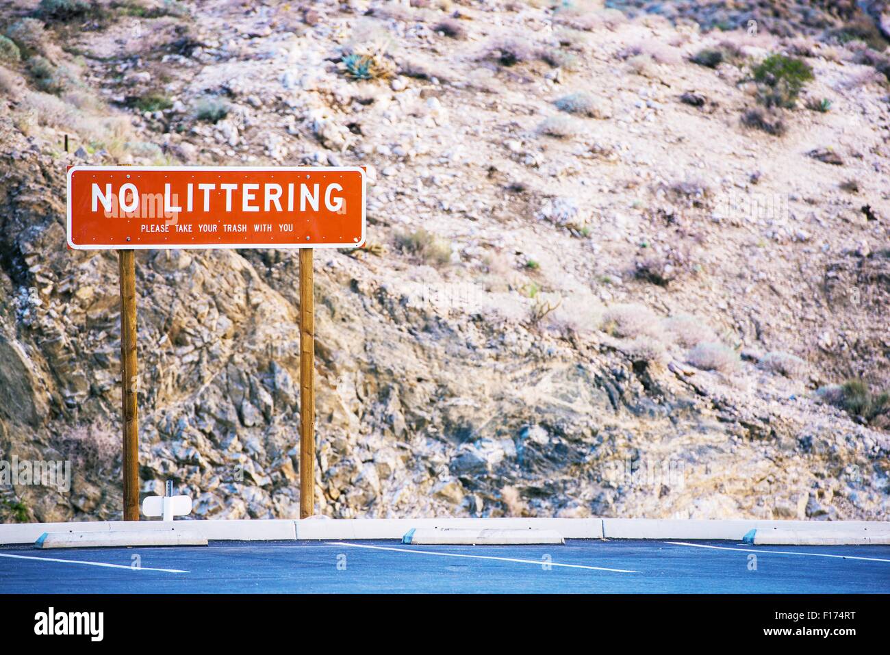 No Littering Sign. Please Take Your Trash With You. Keep the World ...