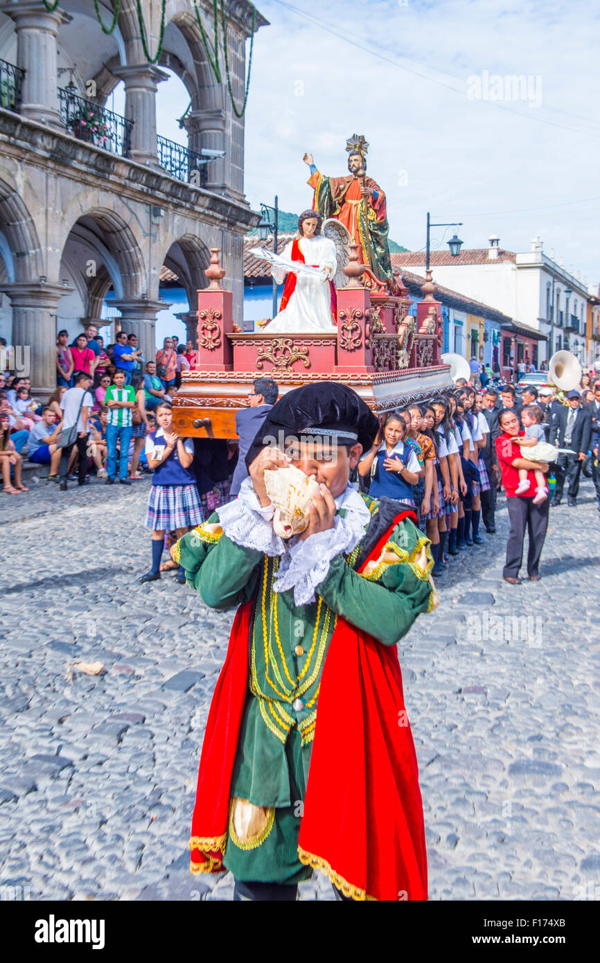 Procession in antigua guatemala hi-res stock photography and images - Alamy