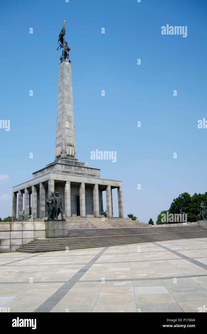 Slavin Memorial Bratislava Slovakia martyr statue Stock Photo - Alamy